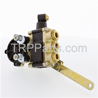 VALVE-LEVELING VALVE